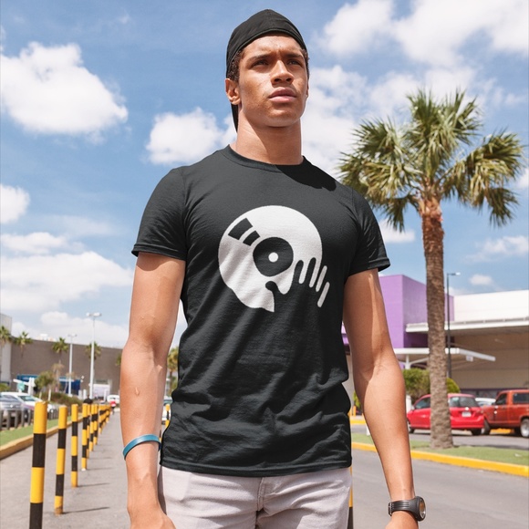 T-Shirt Addicts | Shirts | Dj Scratching Tshirt | Poshmark